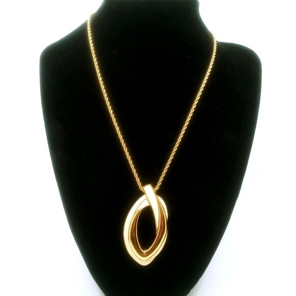 Monet | Jewelry | Monet Pendant 6 Cream Color Enamel Gold Tone Rope ...